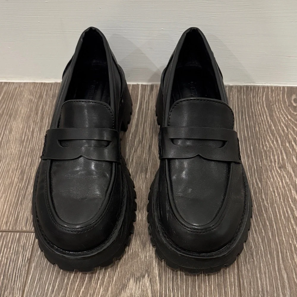 stradivarius | Shoes | Classic Black Leather Lugsole Penny Loafers ...